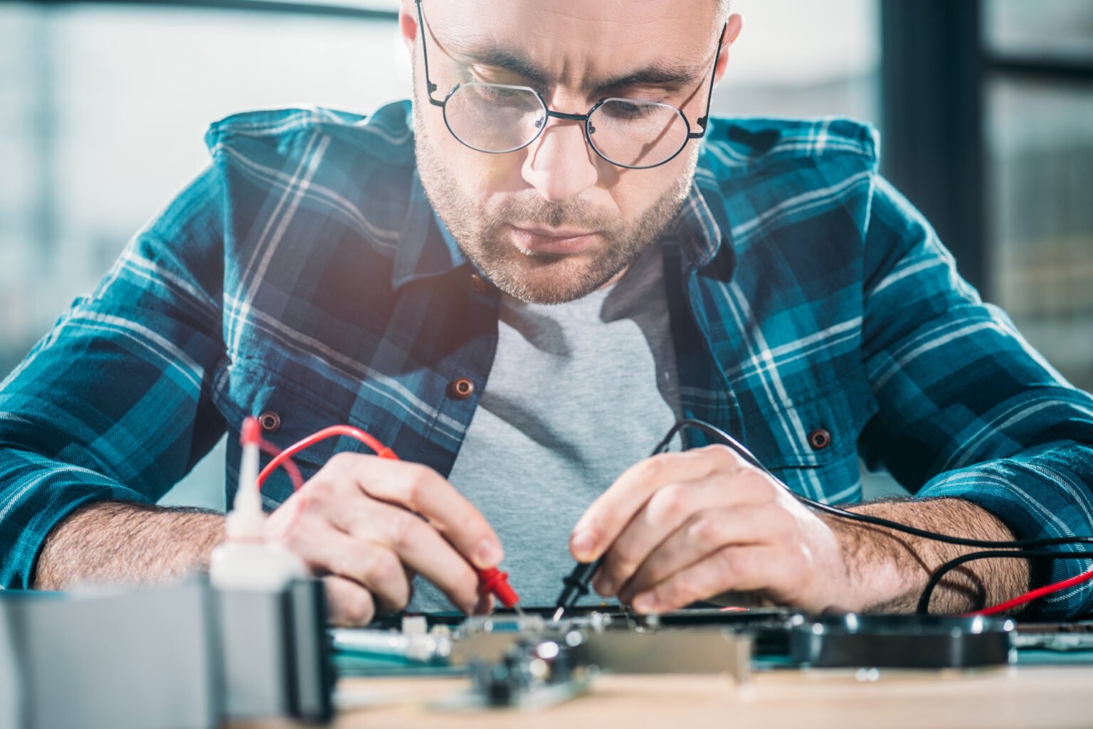 How to Test a Rectifier High Voltage Diode - Informic - Your Reliable ...